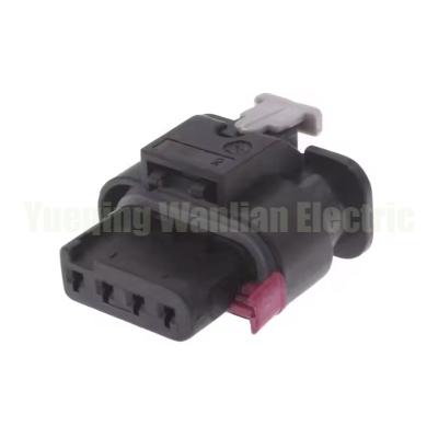 China 4 Pin 805-122-541 Auto Electric wire harness plastic plug connector for sale