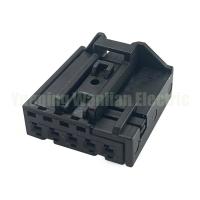China 5 Pin 6Q0972705 Auto cable wire harness connector housing plug connector for sale