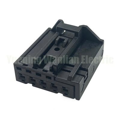 China 5 Pin 6Q0972705 Auto cable wire harness connector housing plug connector for sale