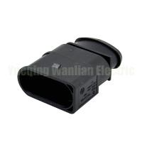 China 3 Pin 6Q0973853 Automotive Male Waterproof Connector Electrical Connector for sale