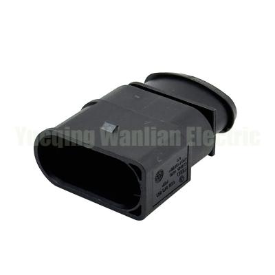 China 3 Pin 6Q0973853 Automotive Male Waterproof Connector Electrical Connector for sale