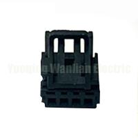 China 4 Pin 1670988-2 8K0973754A Door Lifter Switch Plug Auto Wiring Harness Electrical Connectors for sale
