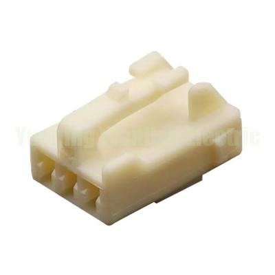 China 3 pin 7283-1138 Automotive connector cable wire harness connector housing plug connector for sale