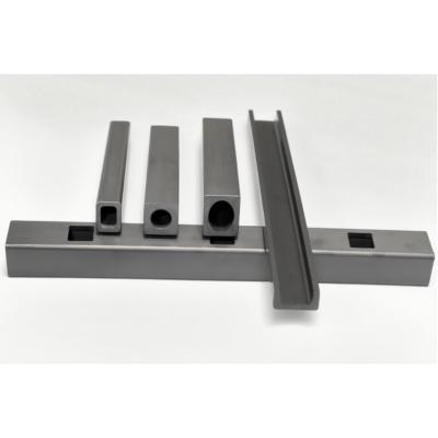 China Industrial-Grade SSiC Square Beams with 1650°C Max Service Temp, 380MPa Flexural Strength, and Superior Anti-Creep Performance for sale