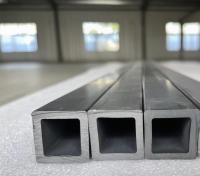 China Custom High-Strength SiC Square Beams with 1380°C Max Temperature, 250MPa Flexural Strength, and Thermal Shock Resistance for Kiln Support for sale