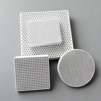 China White Honeycomb Ceramic Catalyst Carrier with 51% SiO2 for Gasoline & Diesel Engine Purification and Large Specific Surface Area for sale