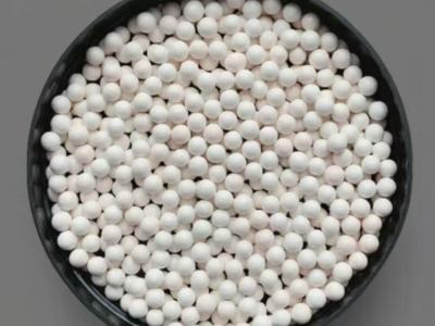 China Zirconia Toughened Alumina Beads with Vickers Hardness 1350 kg/mm² High-Density Ceramic Grinding Media and Sphericity >95% for sale