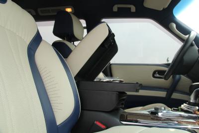China ODM Patrol Y62 Car Armrest Console Cup Holder Y62QDXA35728 for sale
