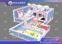 China Large Kids Indoor Play Maze Playground Equipment 1.4m Layer Height Custom Theme for sale