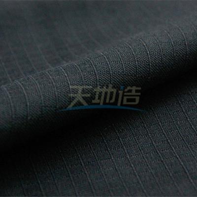 China 50/50 Meta Aramid FR Viscose Fabric 185gsm Green Anti Static Waterproof Fire Resistant for sale