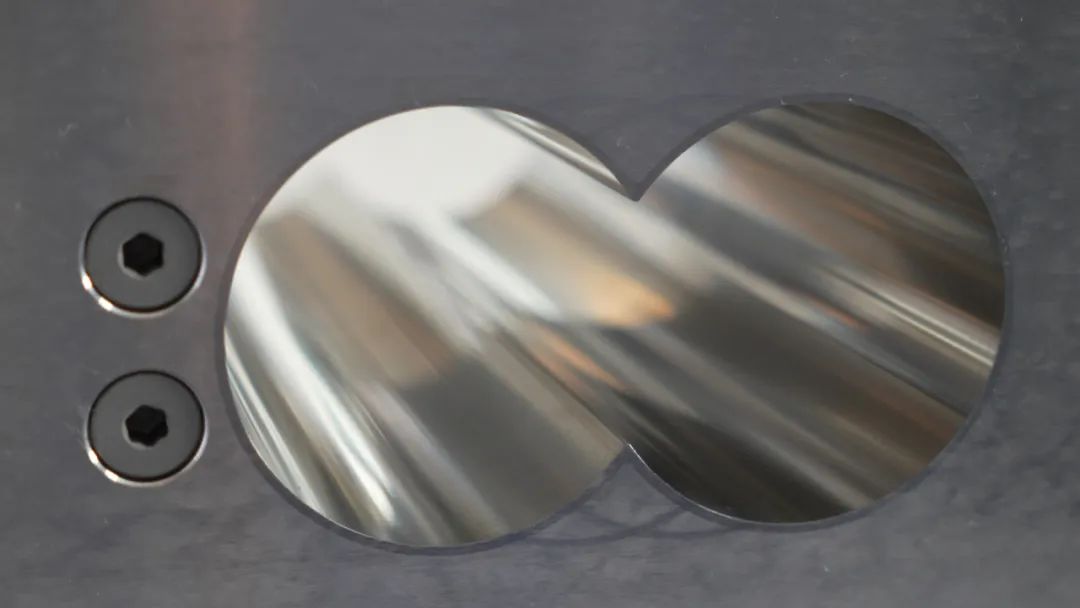 Laser Cladding of Twin-screw Extruder Barrel
