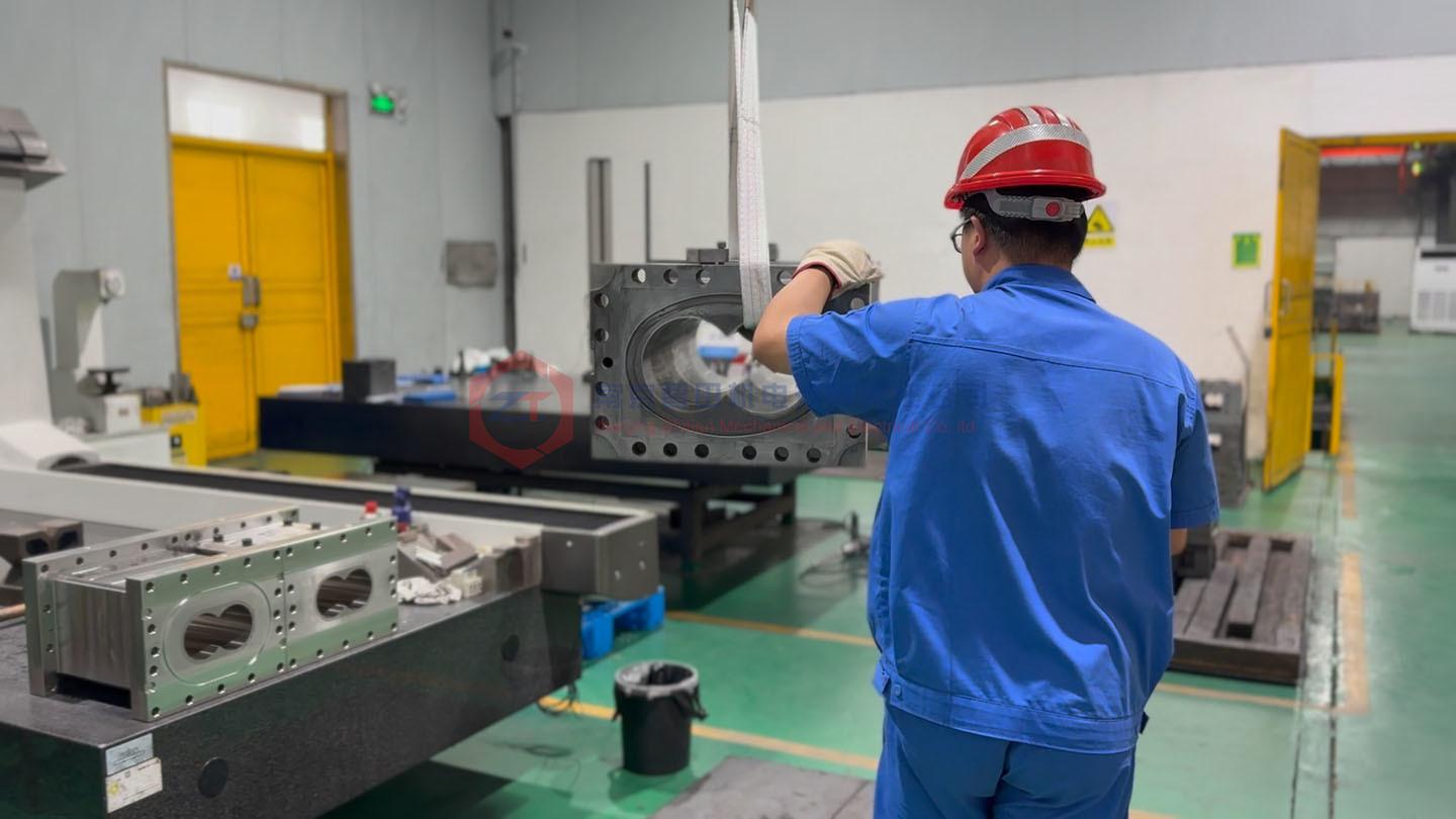 CMM Flatness Inspection of Repaired 177 Twin Screw Extruder Barrel