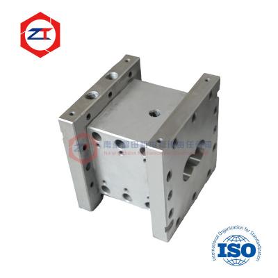 China 38CrMoAla Screw Barrel for 30mm Center Distance Double Screw Extruder Machine and Tube Extrusion for sale