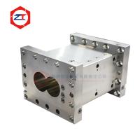 China Customizable Twin Screw Extruder Barrel with Various Liner Alloys and Sizes Wear-Resistant Liner Alloys Precision Sizes for sale