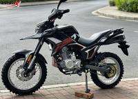China 14kw Street Sport Motorcycles Double Pipes Muffler Oil Cooled 250cc Bike for sale