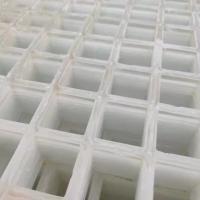China Transparent FRP Molded Grating Heavy Duty Fiberglass Grating Weather Resistance for sale