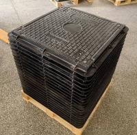 China Square Shape 25mm Fiberglass Manhole Cover Standard Size Frp Chamber Cover, Outdoor water drain covers for sale