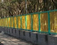 China Mixed Colour Customizable FRP Fence Weather Resistant 2 Years Warranty for sale