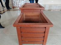 China Fiberglass Reinforced Wooden Grain Flower Box For Garden Hotel Or Commecial Square for sale