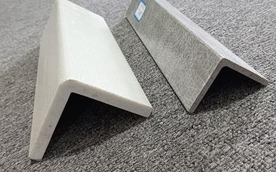 China Structural Pultruded FRP Equal Angle Cutomized Anti Corrosion for sale