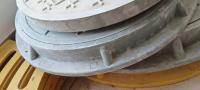 China 19.7 Inch Grey Fiberglass Circle Manhole Cover General Style For Road Construction for sale