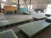 China Pure Resin Grille FRP Grating Walkway Or Platform Use In 38*38*38mm Customized Panle Size for sale
