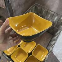China Double Color 30% Melamine Dinnerware Urea Formaldehyde Resin Powder for sale