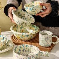 China Customizable Melamine Bowl with Various Sizes and Designs Available for Personalization，Dots Powder Melamine Tableware. for sale