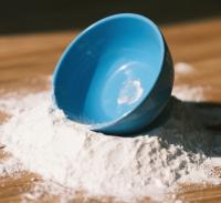 China Food Contact Safe Urea Moulding Compound in 25kg Packaging for sale