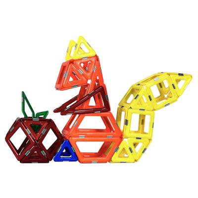 China Magnetic Tiles Animal Building Set 3D Squirrel Apple Toy 42 Pieces for sale