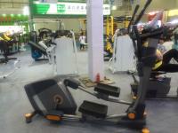 China Resistance Elliptical Gym Machine Commercial Cross Trainer Bicycle for sale