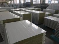 China Noise Reduction Rock Wool Sandwich Insulation Panel For Steel Thickness 0.4 - 0.8mm for sale