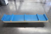 China Easy Installation Galvanized Steel Roof Insulated Sandwich Panels Contemporary Design for sale