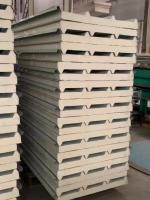 China PIR Foam Wall Insulated PU Roof Panel Polyurethane Corrugated Sandwich Panel 950mm for sale