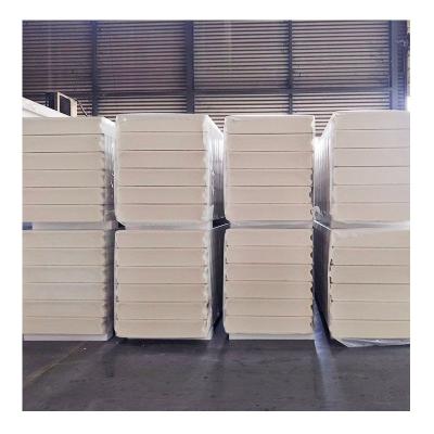 China Eco Friendly Sandwich Panel Polyurethane For Reducing Carbon Footprint In Construction for sale