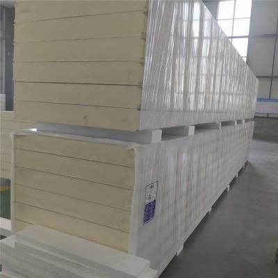 China Fire-Resistant 35-40kg/m3 Core Density PU Sandwich Panel with Polyurethane Thiskness 30-200 Mm for sale