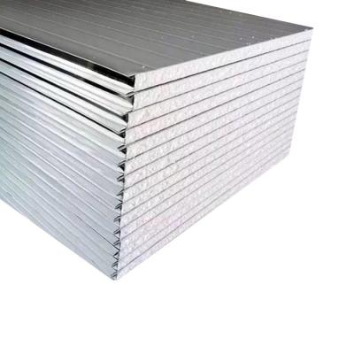 China 950mm Width EPS Sandwich Panel For House Exterior for sale