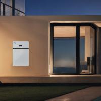 China 10kwh Wall Mount Solar Battery IP20 Lifepo4 Battery Pack 48v 200ah for sale