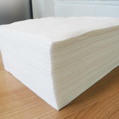 China No Chemicals 80gsm Disposable Beauty Salon Towels for sale
