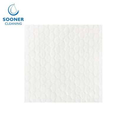 China Diamond Embossed Spunlaced Wet Wipes Raw Material 50gsm for sale