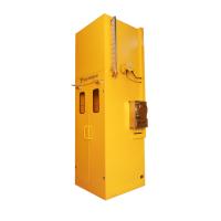 China Enclosed Emergency Shower and Eyewash With Heating and Chilling System for sale