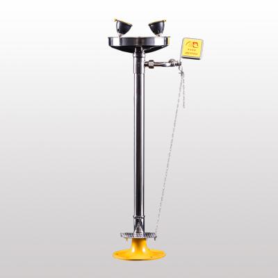 China 304 Stainless Steel Vertical Eyewash Station with ANSI Z-358.1-2014 Certification and Floor Mounted Installation for sale