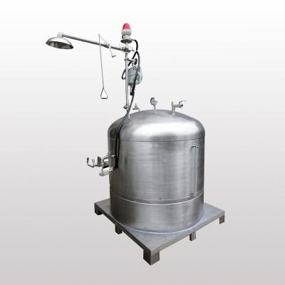 China Forklift Mobile Eyewash Station with 304 Stainless Steel Construction and 1500L Tank Volume for Continuous 15-Minute Use for sale