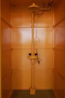 China Enclosed Emergency Shower and Eyewash Station with Heating and Chilling System in 304 Stainless Steel ANSI Z358-2014 Compliant for sale