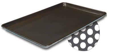 China Nonstick Perforated Aluminium Baking Tray 600x400mm Foodservice Grade Commercial Bakeware for sale