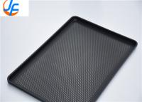 China Aluminum Perforated Baking Tray 400x600mm Commercial Bagel Screen for Bread Baking for sale