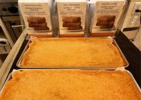 China RK Bakeware China Aluminium Baking Tray With Cooling Wire for sale