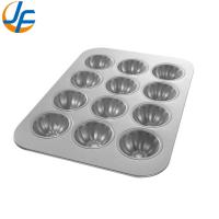 China Custom Aluminized Steel Cupcake Muffin Tray 50% Lighter Weight for Bakeries for sale