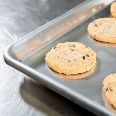 China Aluminum Baking Sheet Pan 18 x 26 Inch 16 Gauge 1.2mm Commercial Cookie Tray for sale