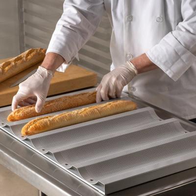 China NSF 5 Loaf Glazed Aluminum Baguette Baking Tray 600x400mm French Bread Pan for sale